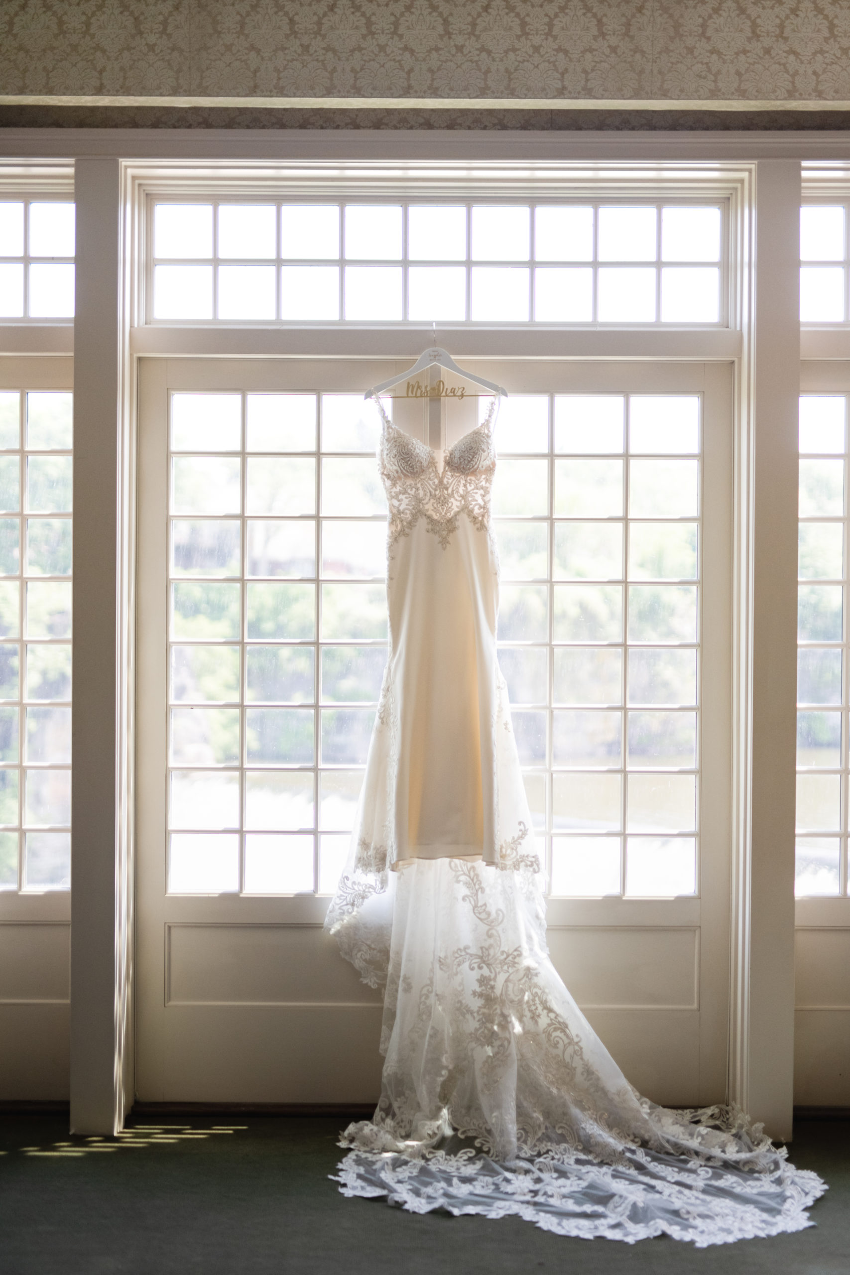 Our Rustic Boathouse Wedding Details